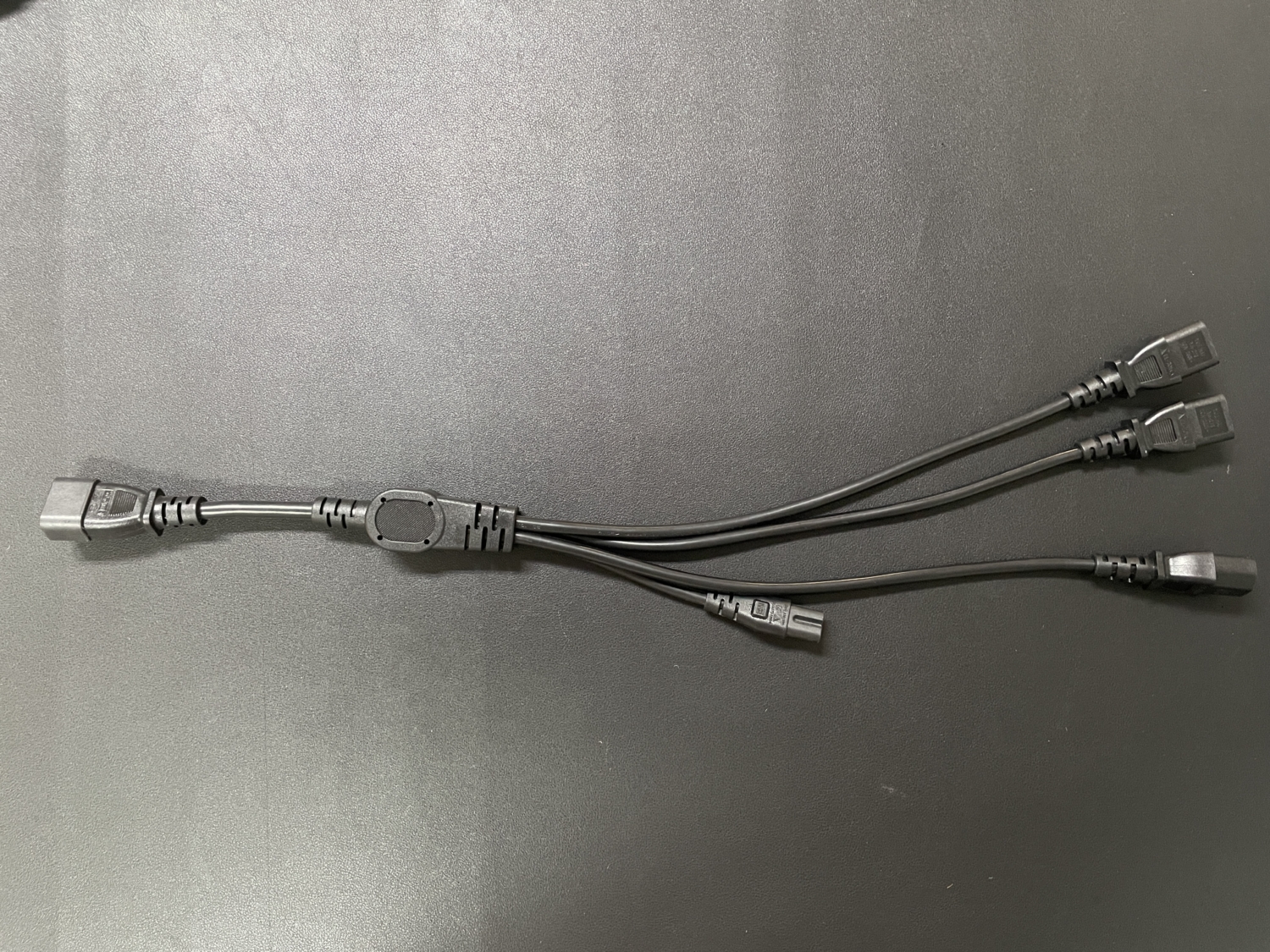 Y shape power cable - AGCIS